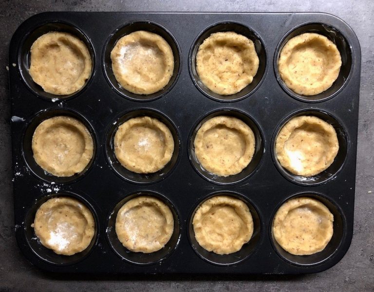 Mini Linzer Torte | Rezept für kleine Linzer Törtchen